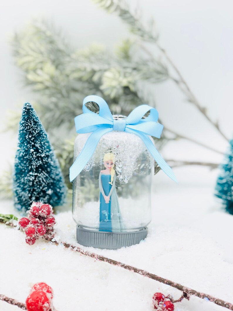 Frozen, Elsa's Magical Powers, Olaf , Glitter Snow, Ornaments Christmas ...
