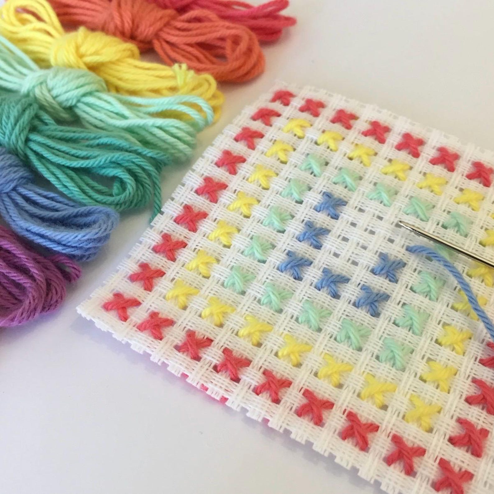 Mini Rainbow Cross Stitch Kit, Cotton Threads, Binca Fabric, Beginner ...