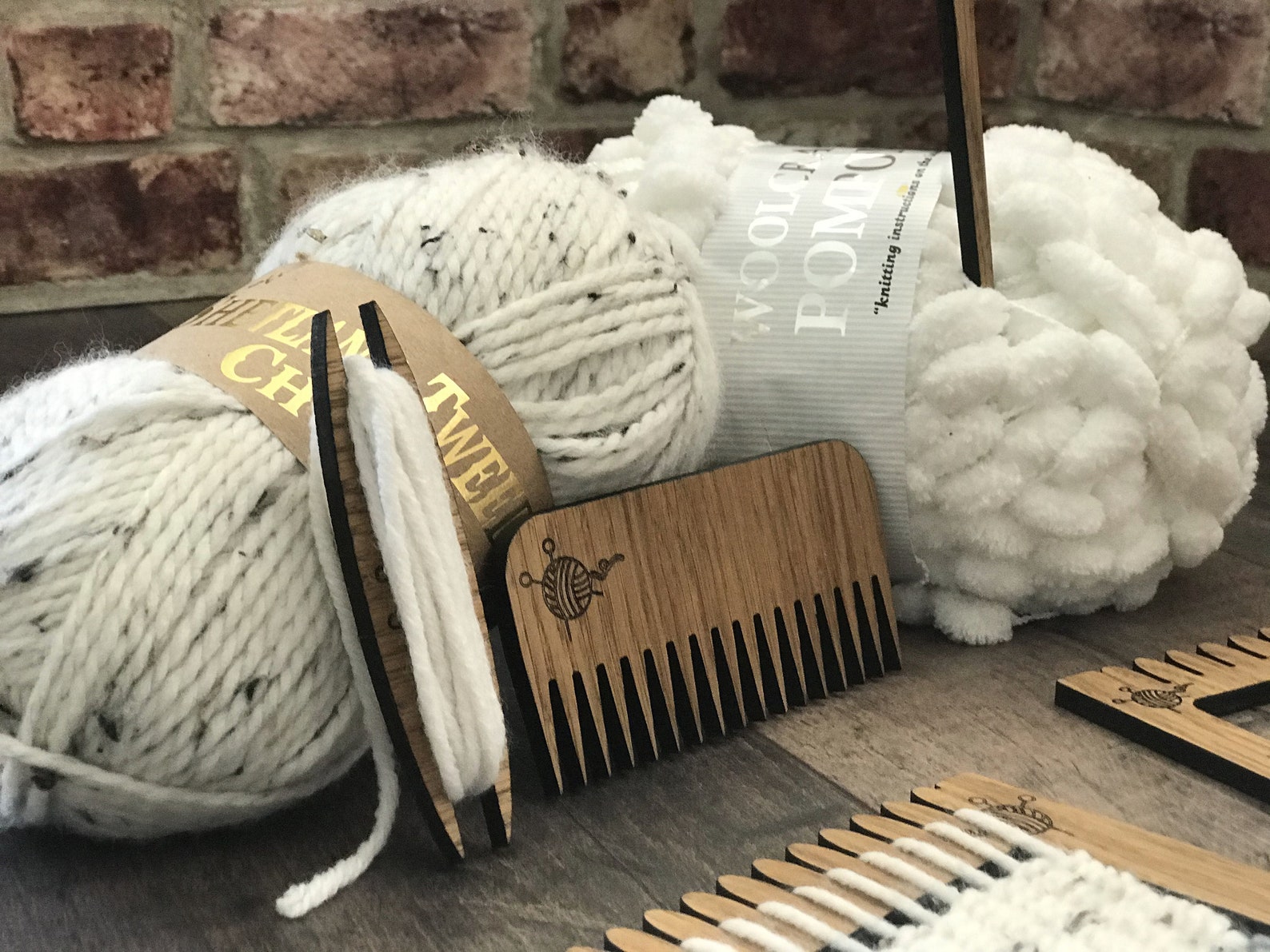 Weaving Loom Kit With 2 Looms PLUS Many Accessories Weaving - Etsy UK