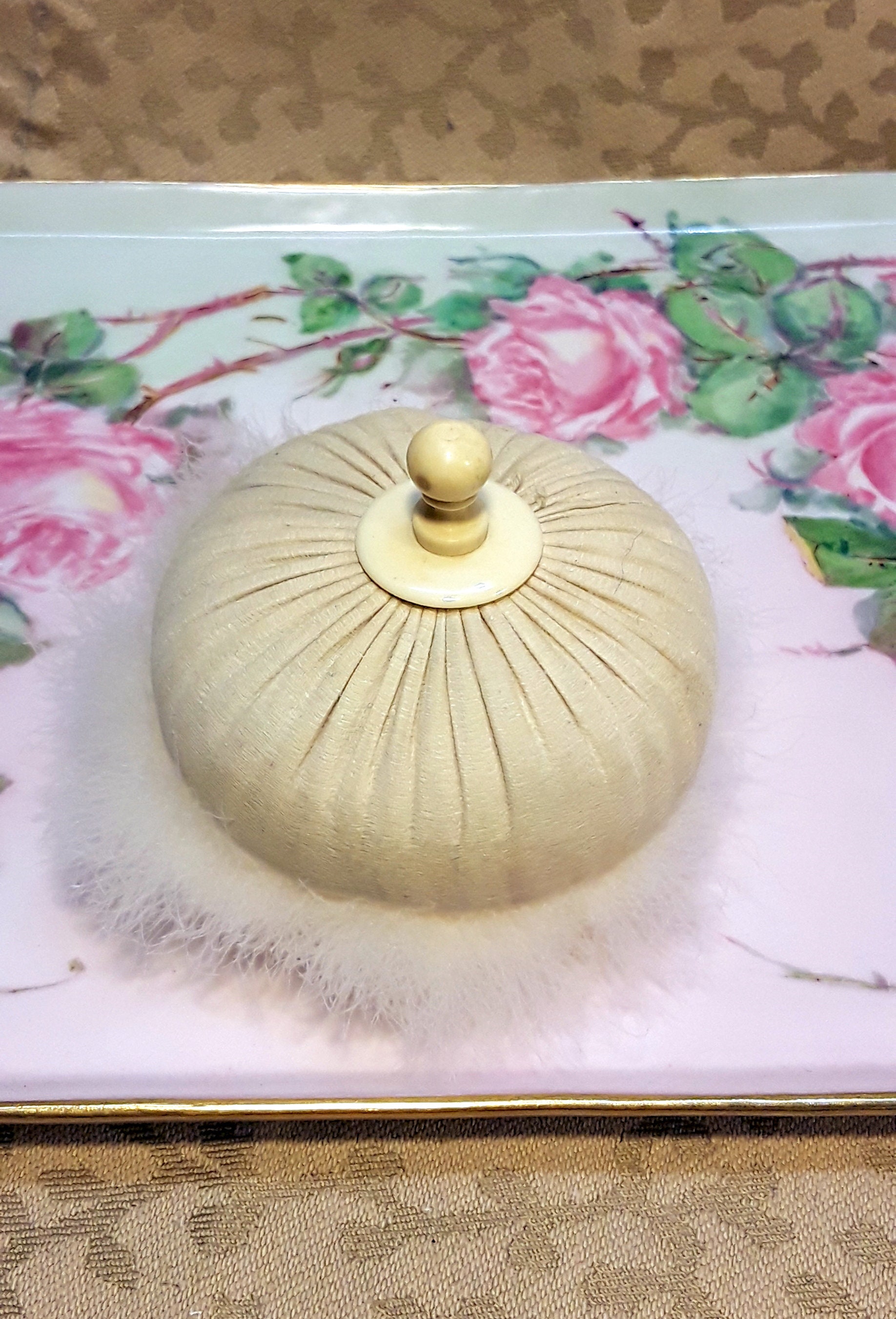 Antique Victorian Powder Puff Swansdown Feather 3" White Silk Cygne ...