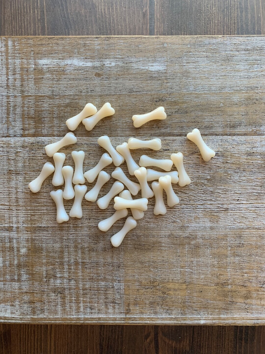 MINIATURE PLASTIC BONES Tiny Faux Halloween Crafting Miniatures ...