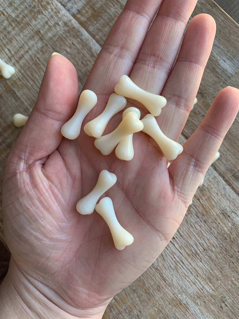 MINIATURE PLASTIC BONES Tiny Faux Halloween Crafting - Etsy