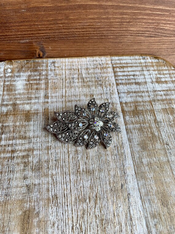 Rhinestone pin - Gem