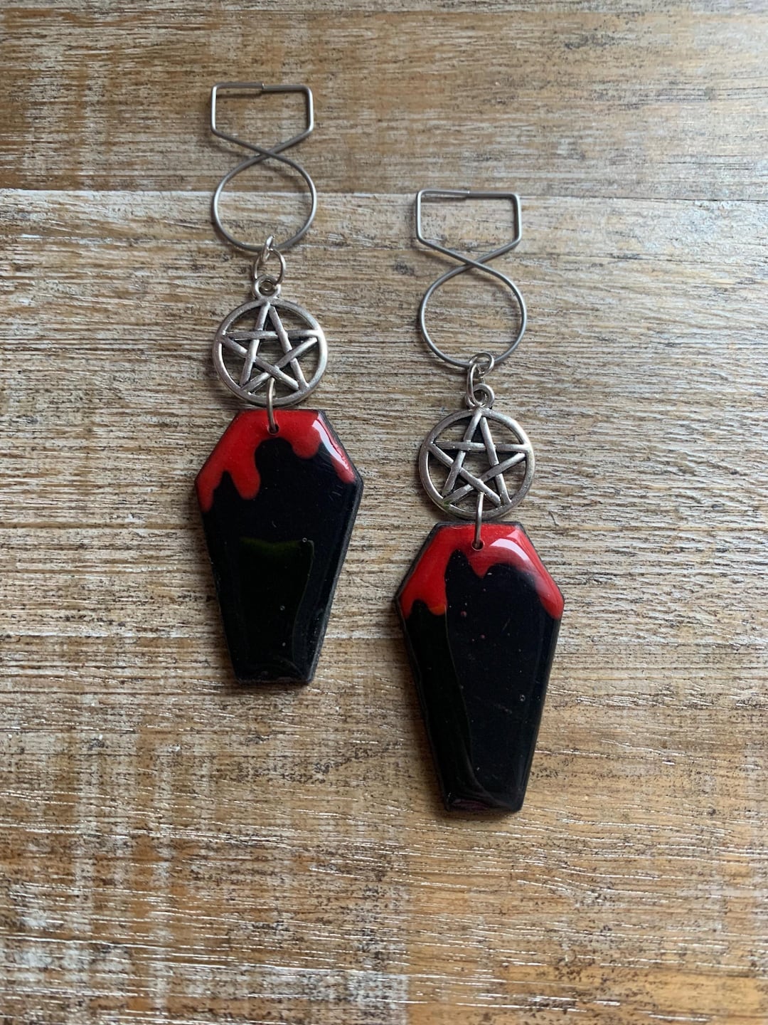 Gothic Coffin Vampire Tunnel Gauge Earrings Ear Hangers Halloween ...
