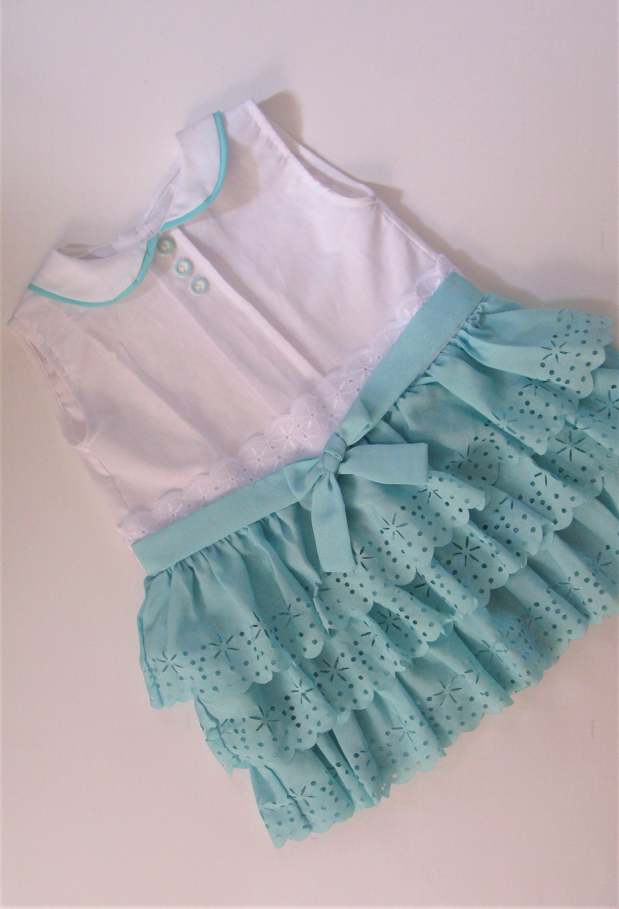 New Design Unique, White Top in Cotton.. Fun and Comfortable for a ...