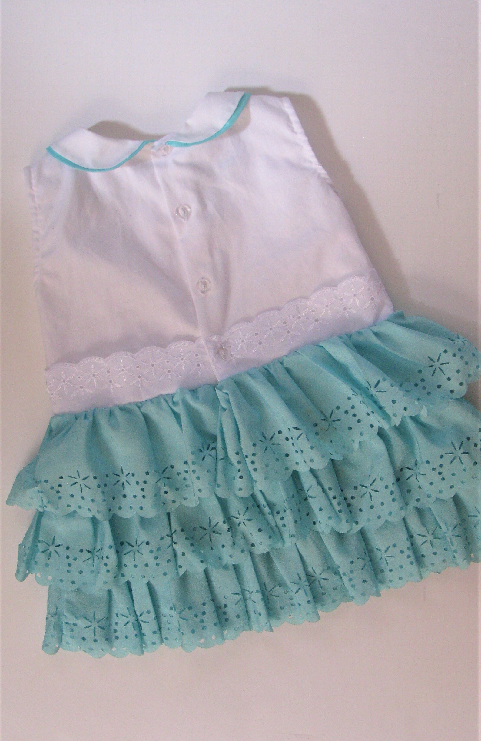 New Design Unique, White Top in Cotton.. Fun and Comfortable for a ...
