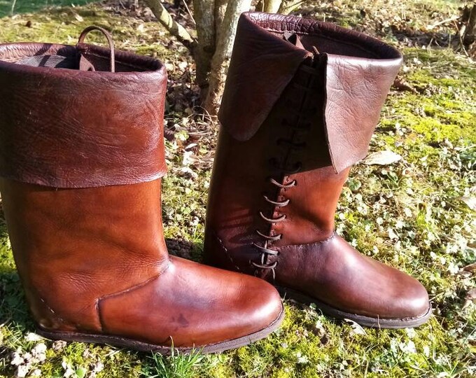 Fabricant de chaussures et accessoires médiévale von REMPARTS