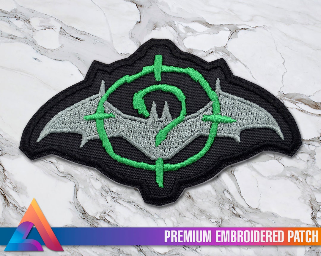 The Bat and the Question Emblem Logo Batarang Iron-on Embroidered Patch ...