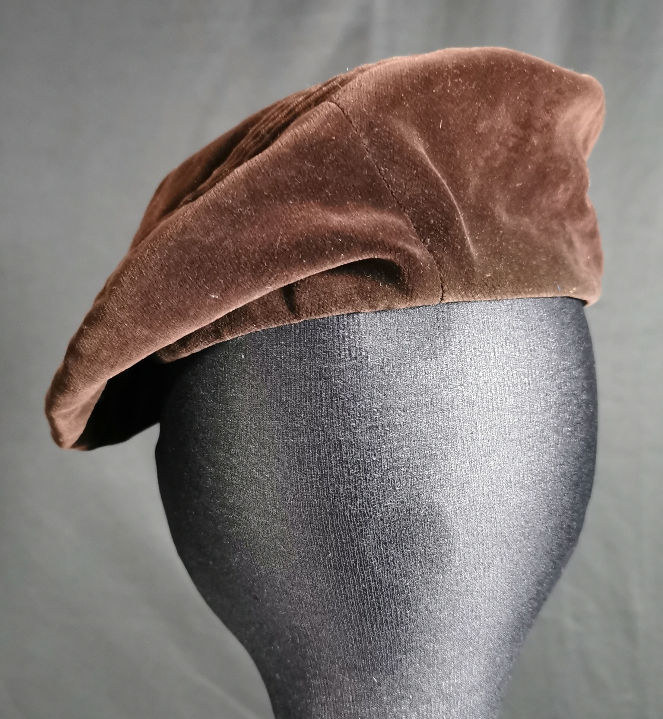 Vintage 1930s Parisian Art Deco Velvet Beret / Hat ' Marcelle Berlin ...