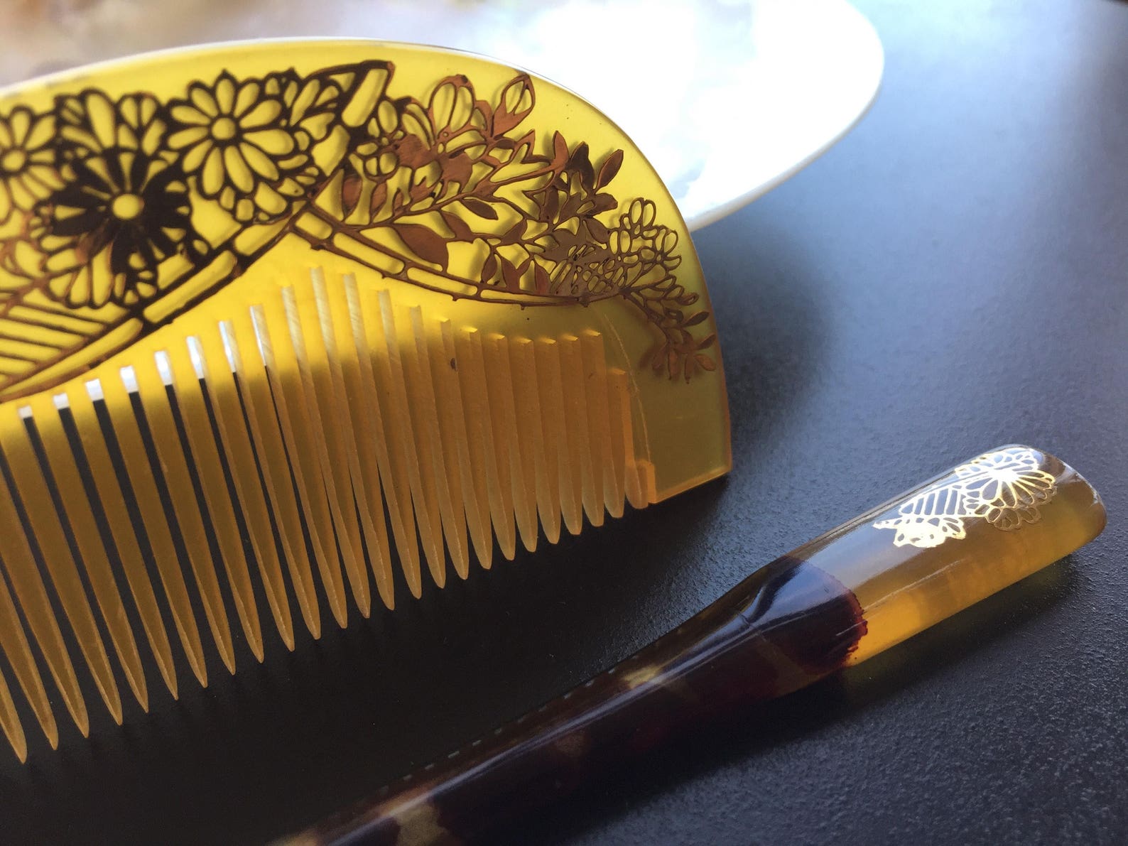 Japanese Vintage Dacorative Hair Comb and Hair Stick Set With Floral ...