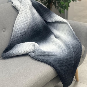 Beginner Friendly Perfect Phasing Gradient Diagonal Crochet Blanket ...