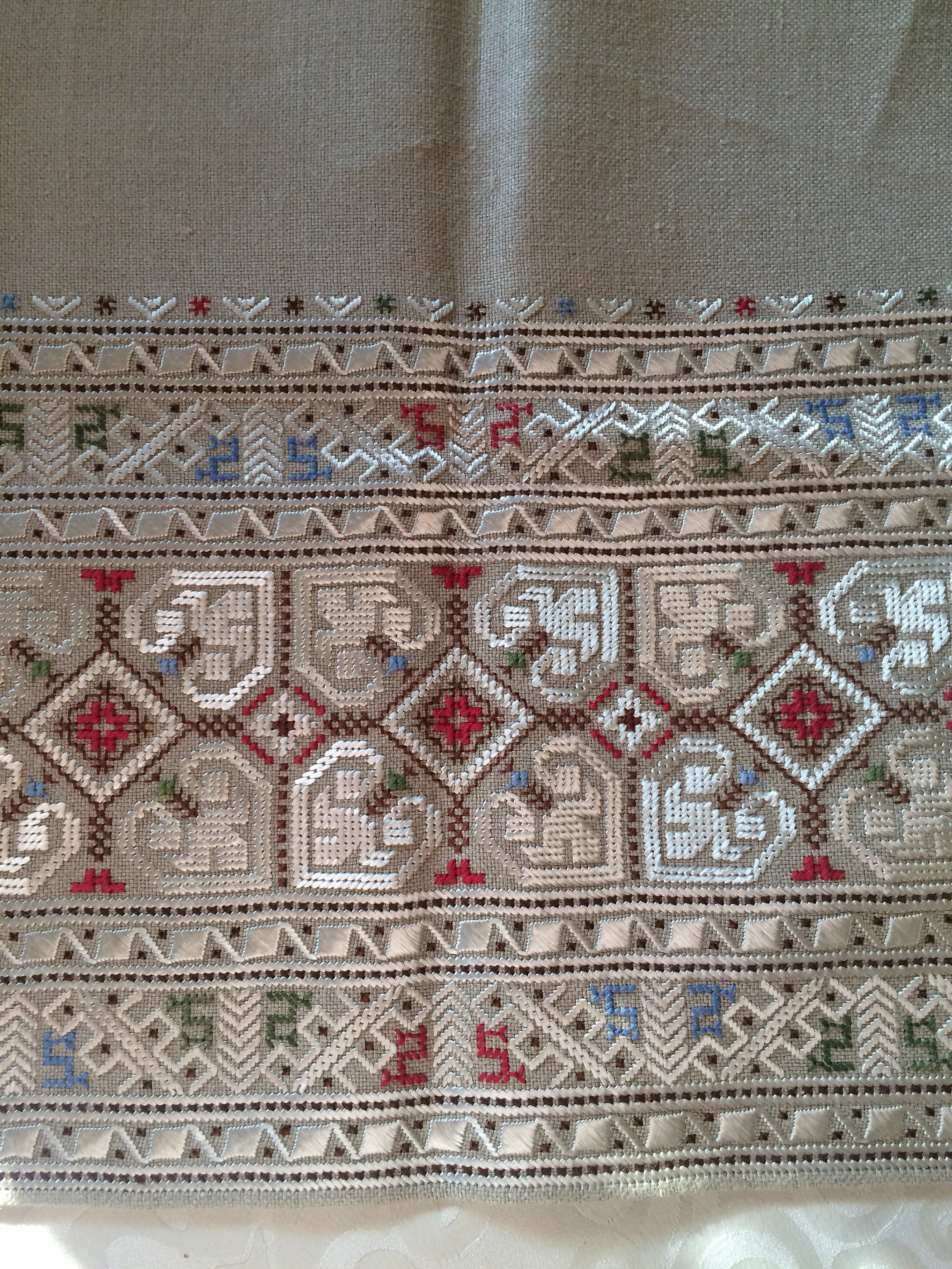 Bulgarian Embroidered Tablecloth, Vintage Tablecloth, Dining Room ...