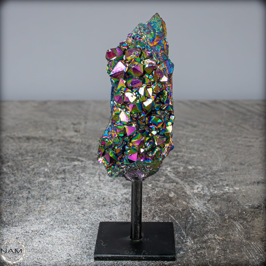 Crystal Aura Amethyst on Stand – 241.29g - Etsy