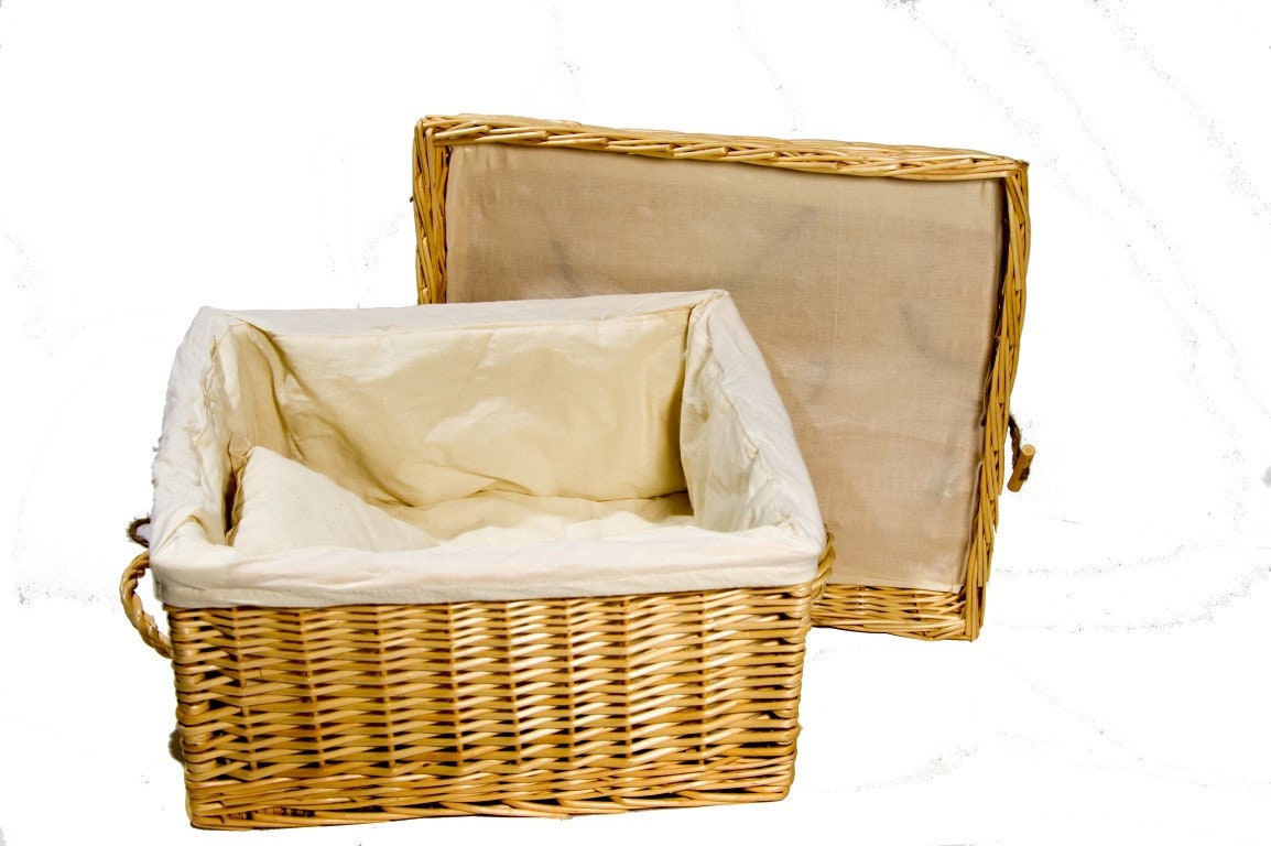 Eco-friendly Wicker Pet Coffin | Handwoven Willow Casket for Dog, Cat ...