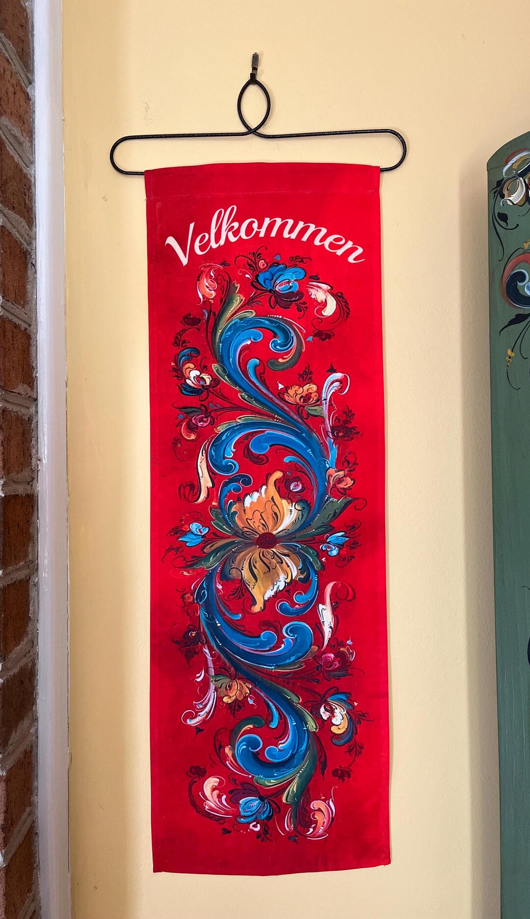 Velkommen Rosemaling Red Fabric Wall Hanging With Wire Hanger, 25" X 9 ...