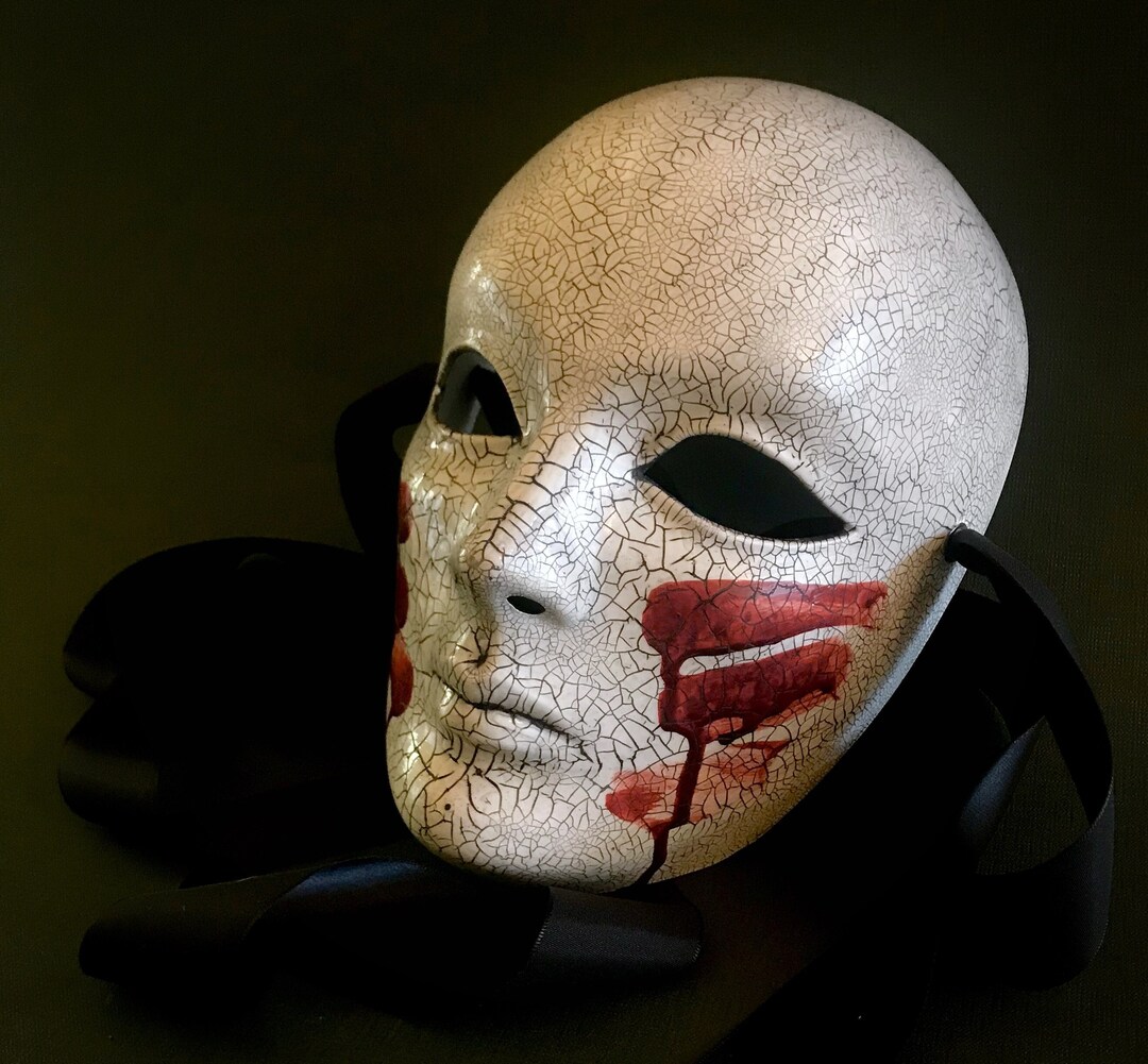 Full Face Horror Masquerade Mask. Scary Bloody Theater and Carnival ...