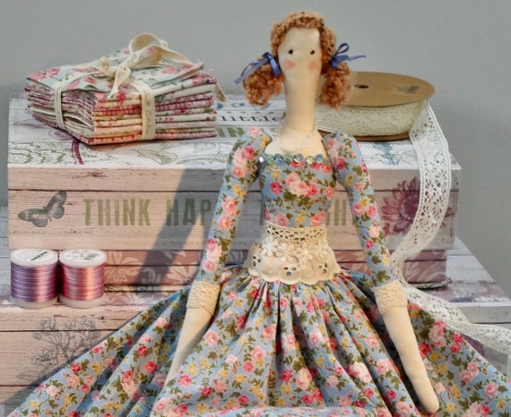Doll order store