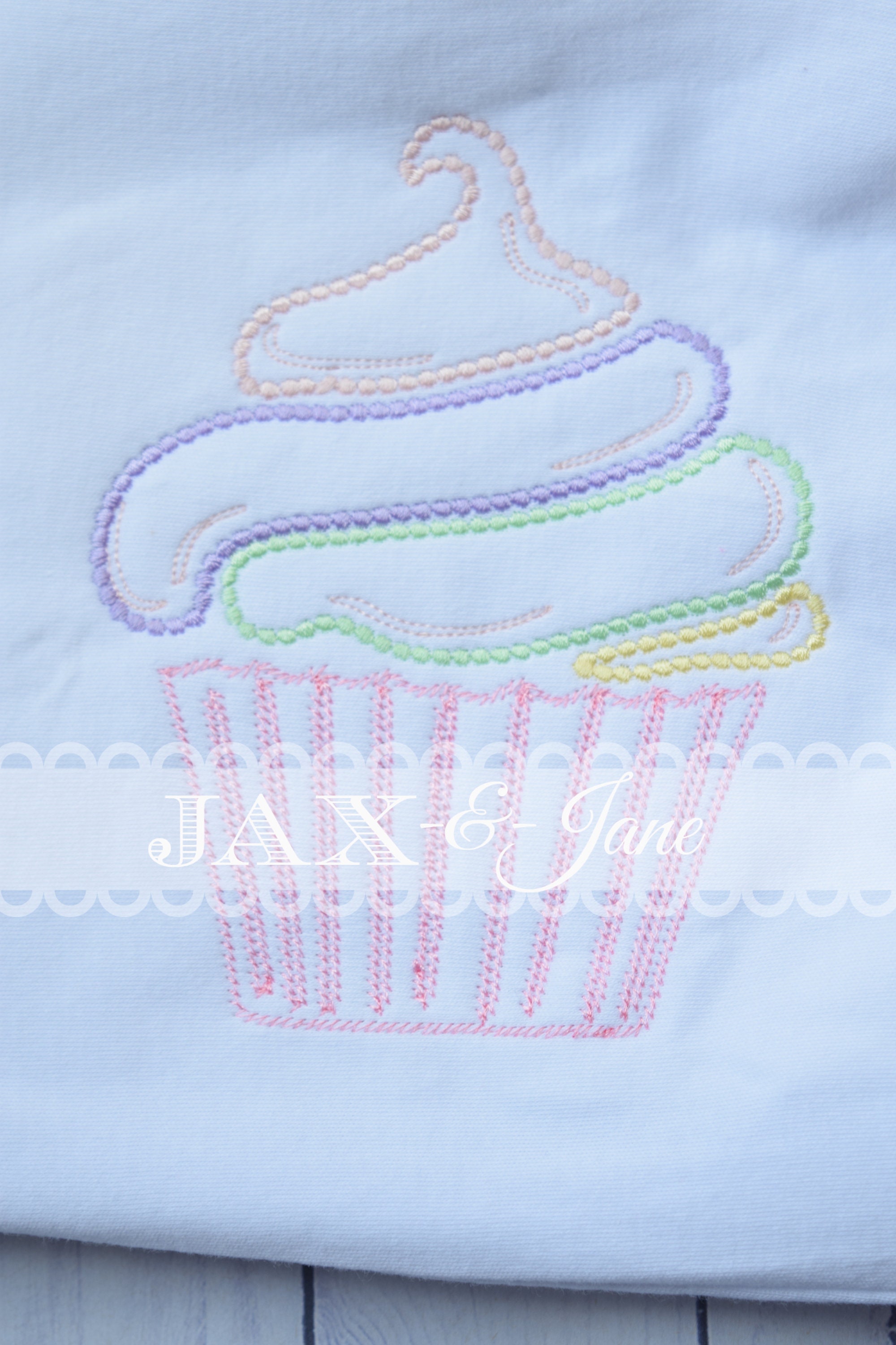 Princess Cupcake Embroidery Design Cupcake Embroidery - Etsy