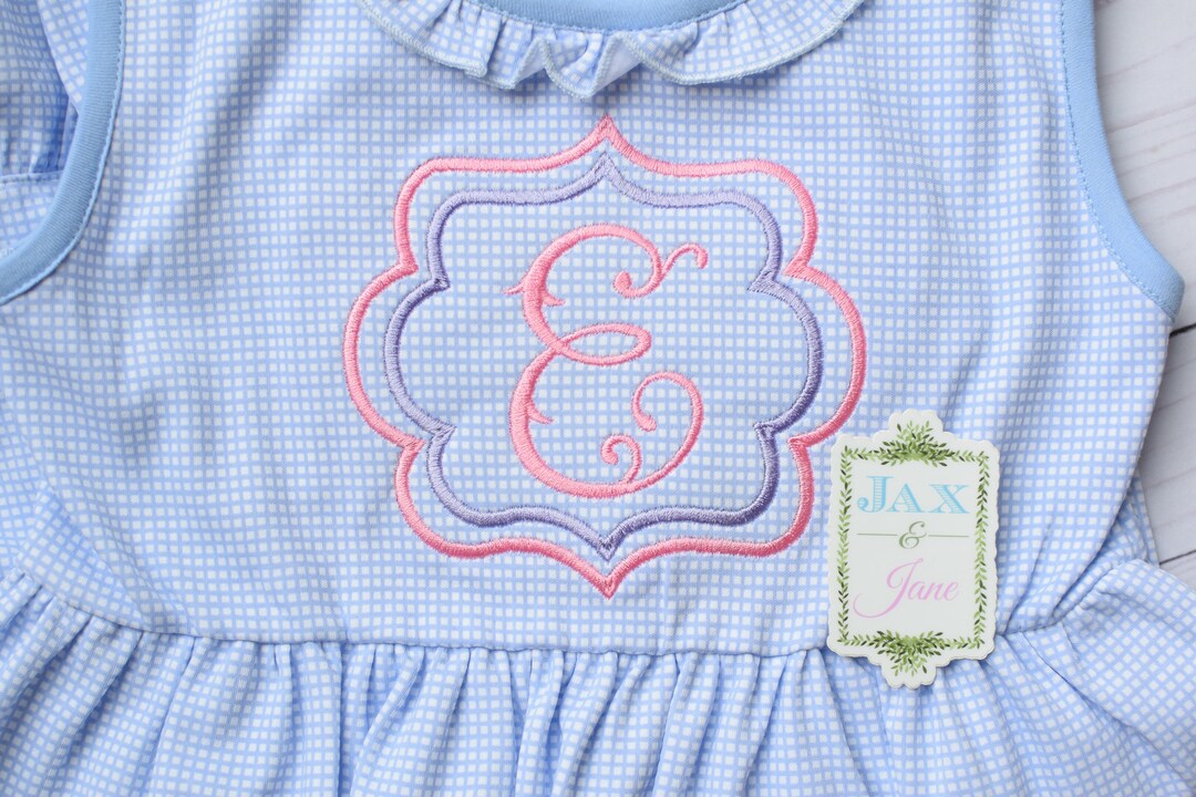 Scallop Embroidery Frame, Scallop Frame Design, Satin Stitch Scallop ...