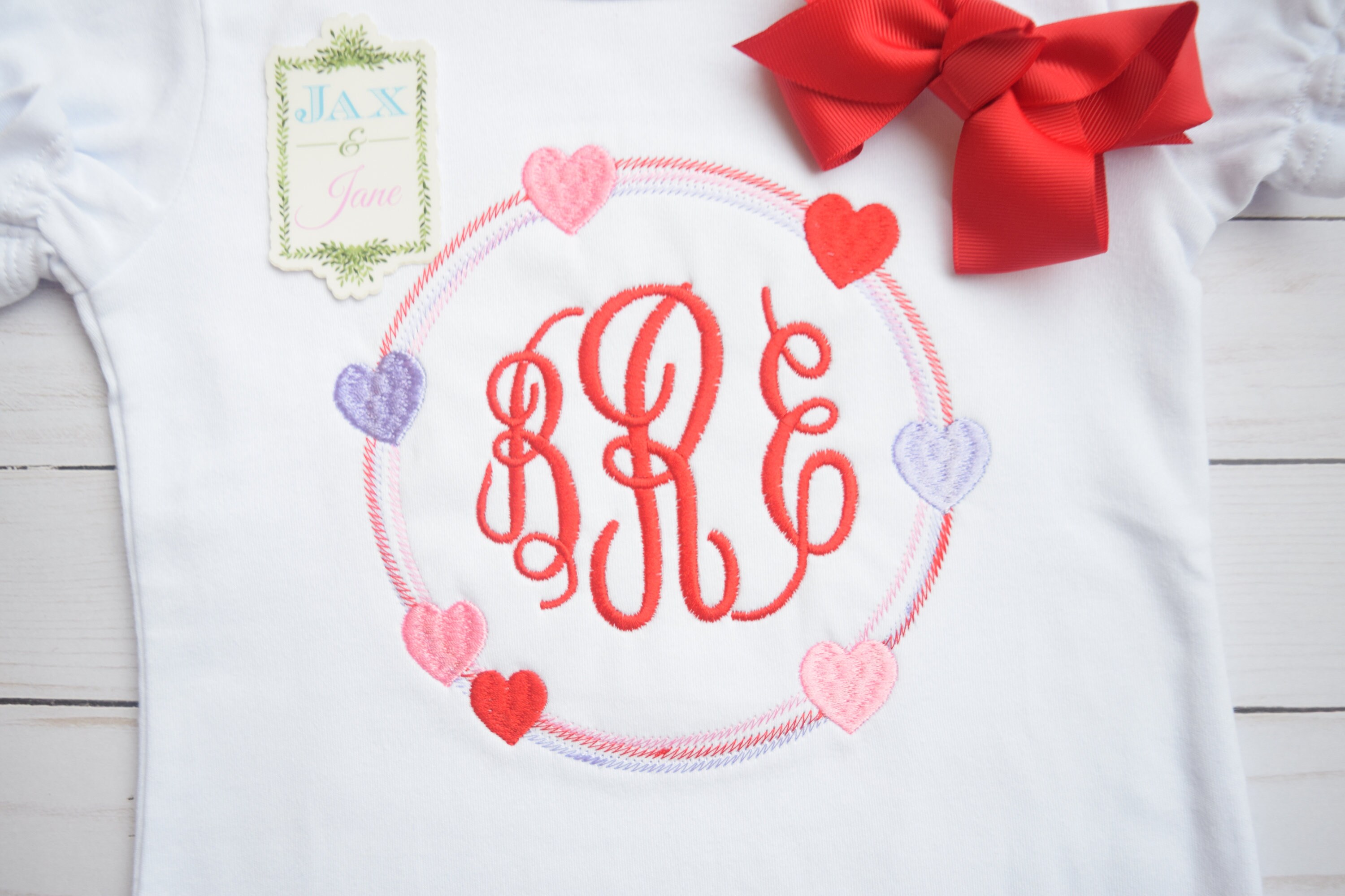 Valentine Embroidery Heart Circle Frame, Heart Circle Monogram Frame ...
