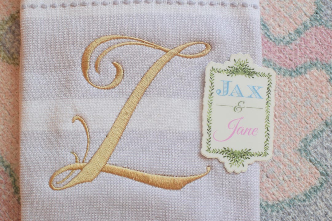 Z Scroll Embroidery Design, Z Embroidery Design, Z Font, Fancy Z Font ...