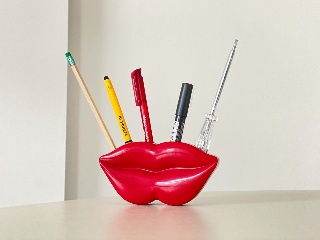 SOLD Pop Art Red Plastic Lips Desk Organizer / Pen Holder - Etsy