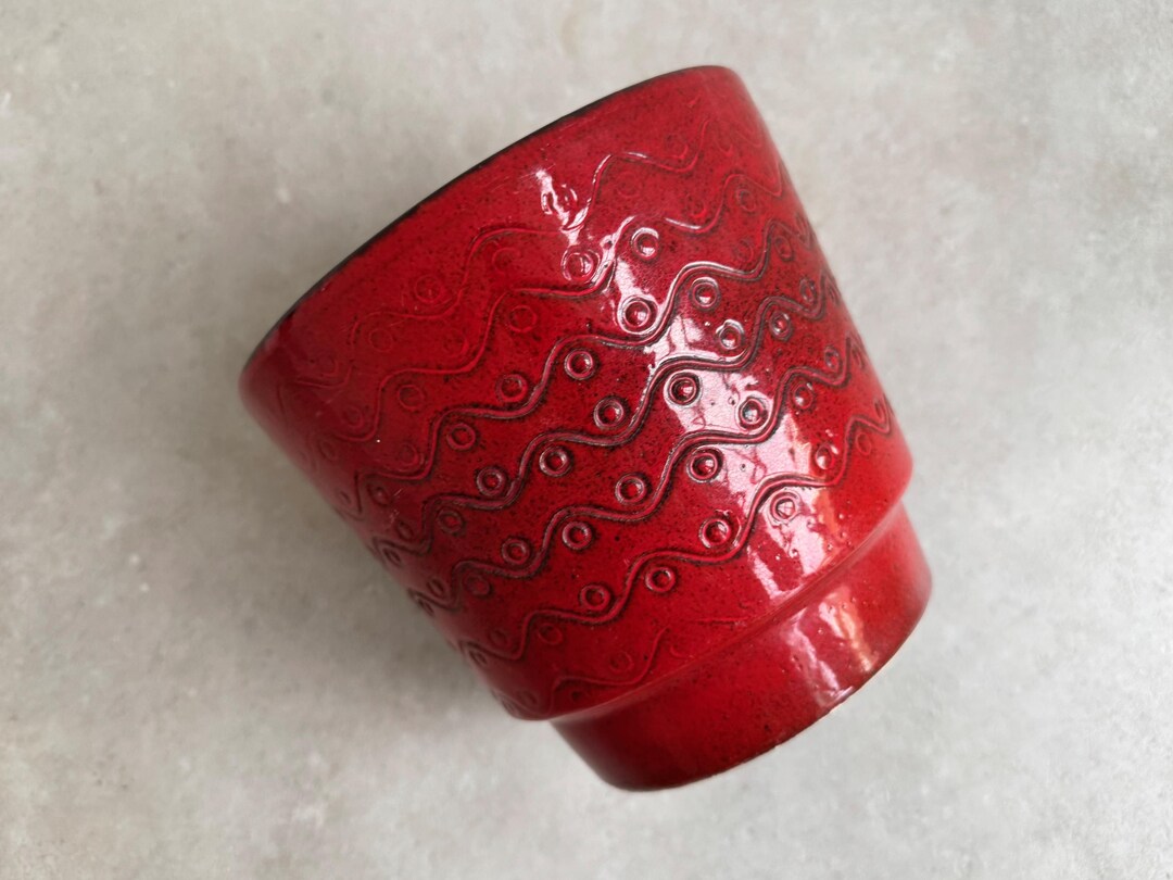 Large Vintage Bright Red Ceramic Planter - Etsy