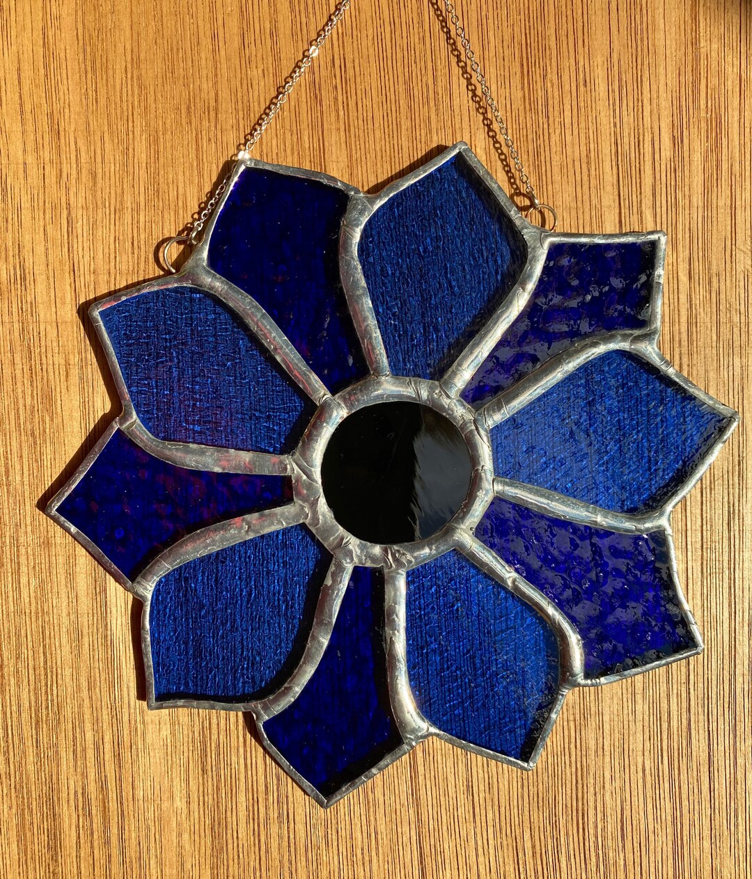 Blue Glass Flower Suncatcher - Etsy
