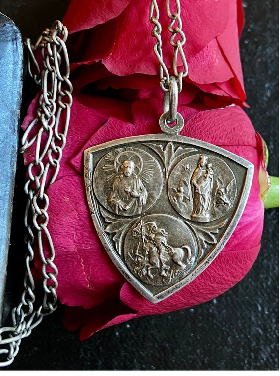 Antique Spanish silver Sacred Shield pendant with Jes… - Gem