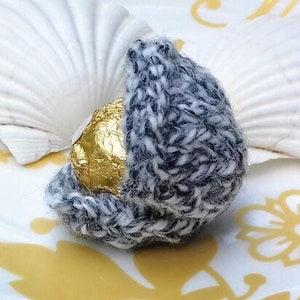 PDF KNITTING PATTERN Easter Bonnets Creme Egg Cover, Easter Knitting ...