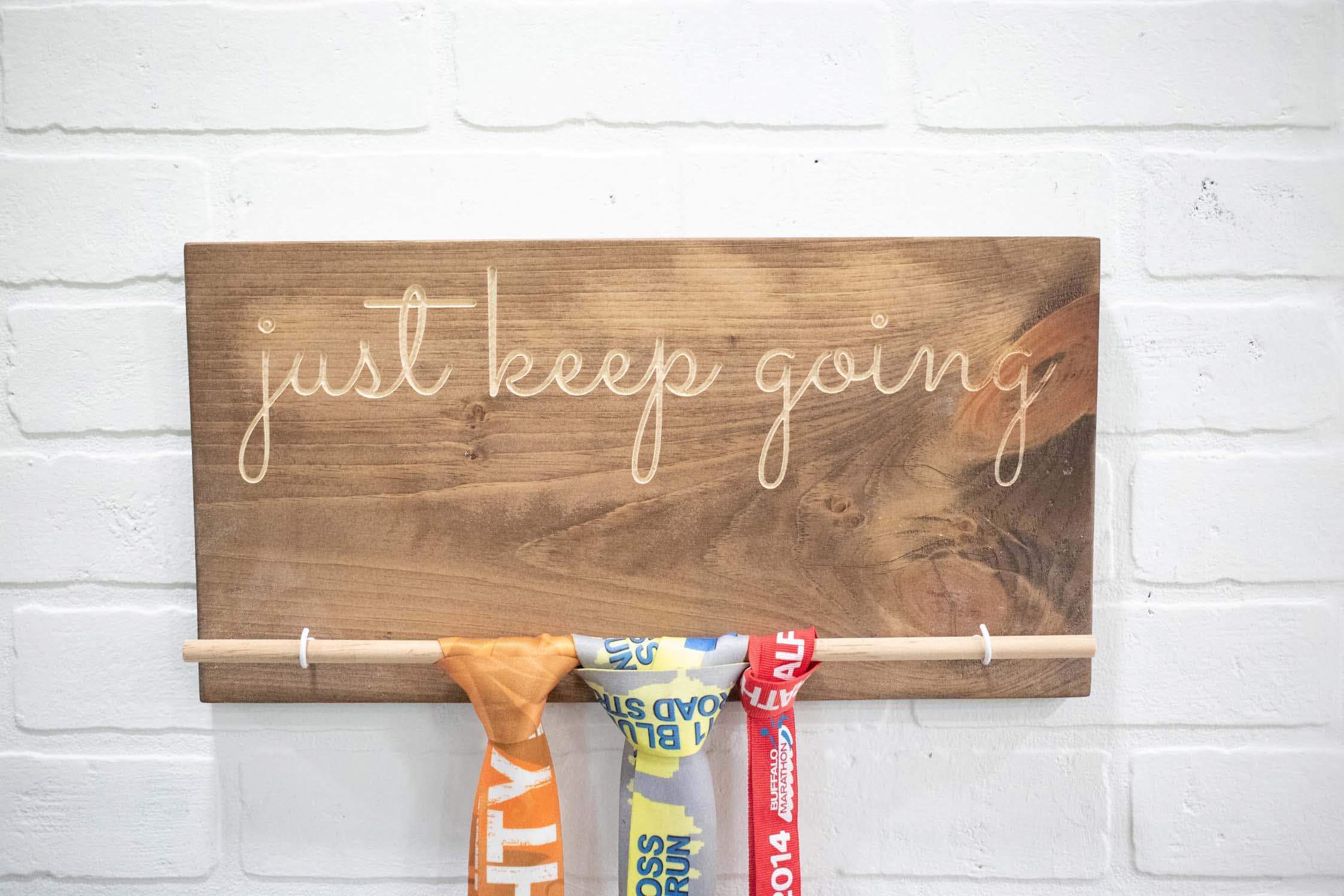 I Did It Finisher Medal Holder, Wall Mounted Race Medal Display - Etsy