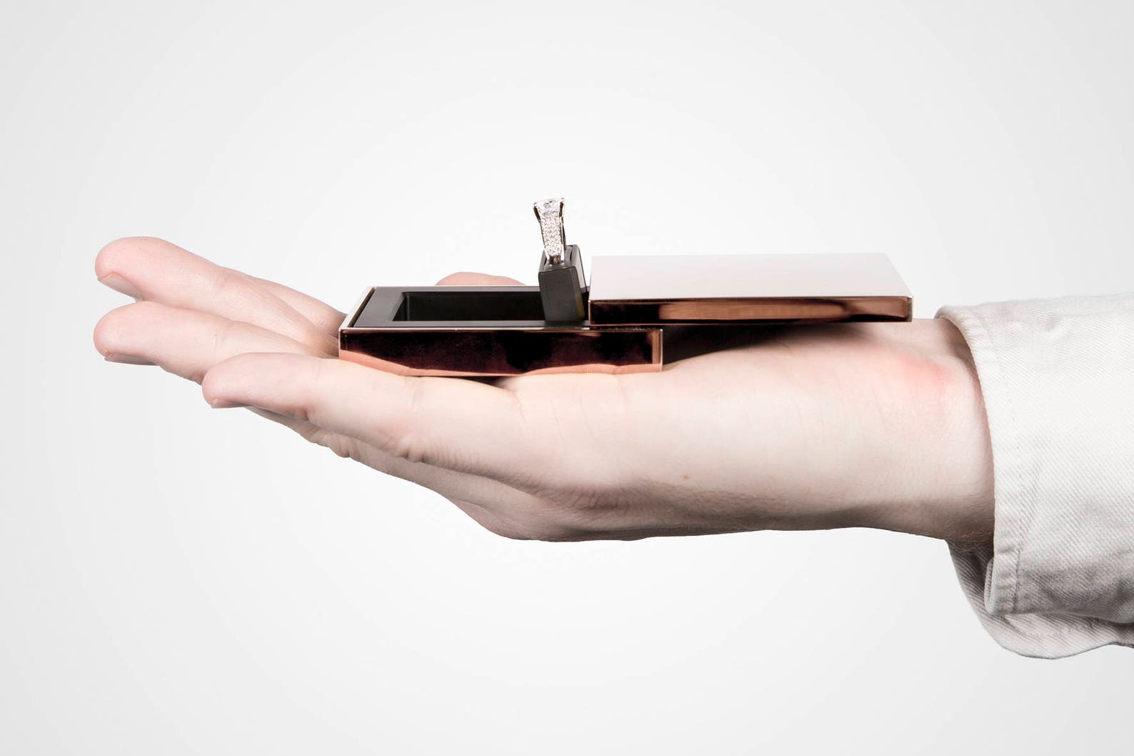 Monolix Unique Slim Ring Box - Pocket Size for Proposal Engagement ...