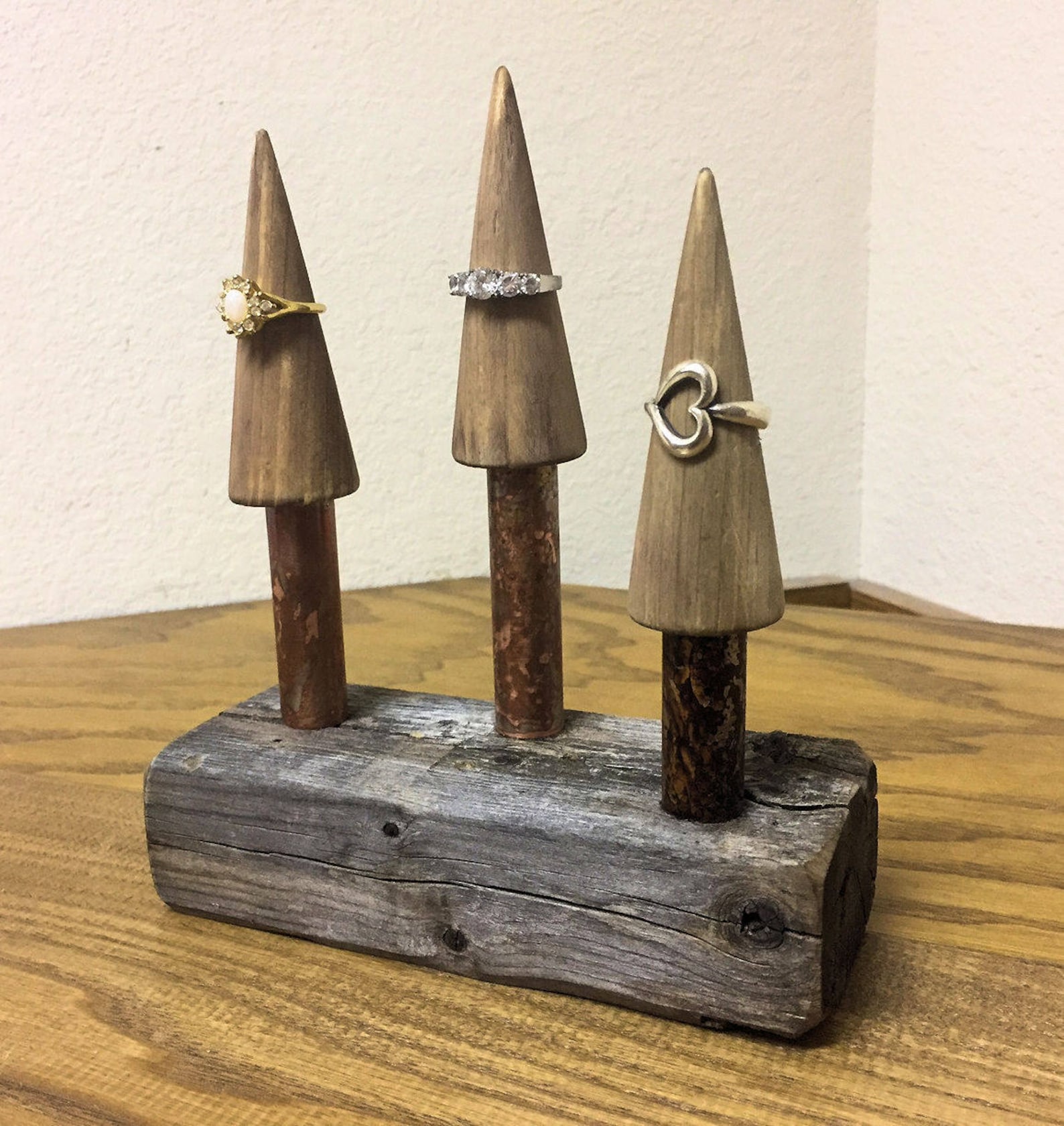 Ring Display in Weathered Wood With Distressed Copper Ring Display Ring ...