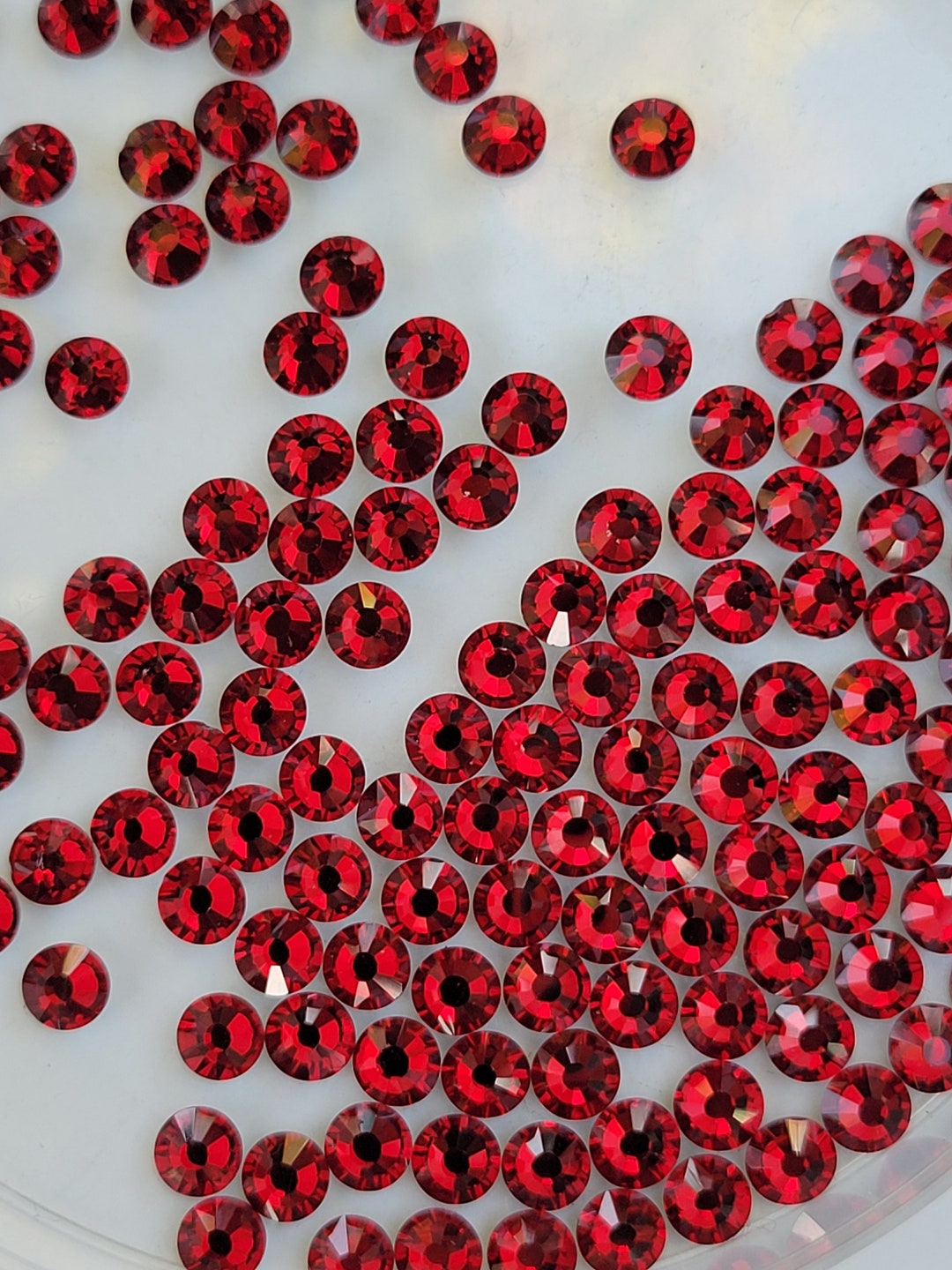 Blood Red Carrington Crystal Glass Flat Back 16SS Blood #107 Gross 144 ...