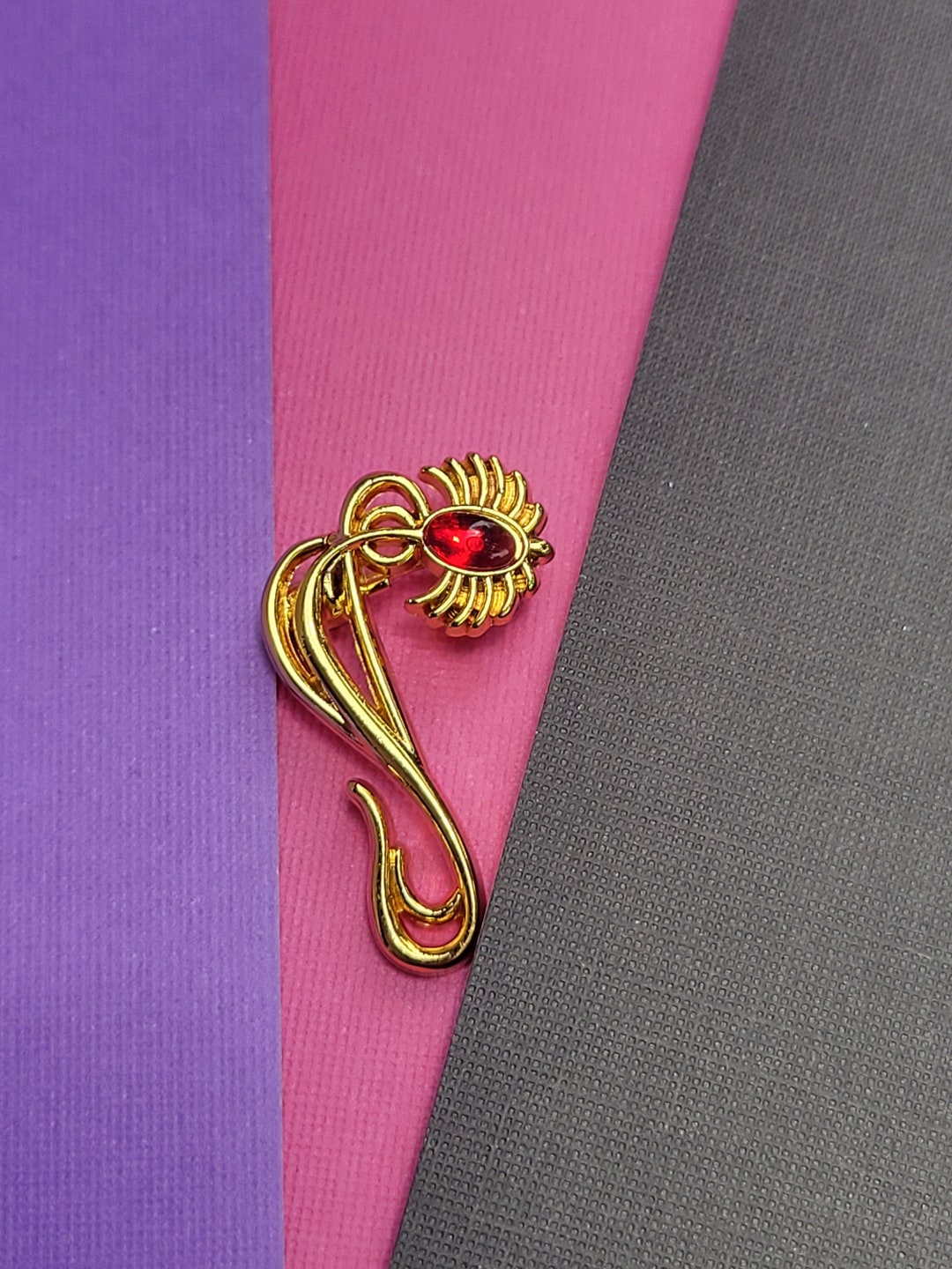 Small Death Becomes Her Pin Client Size Brooch Cosplay Prop - Etsy