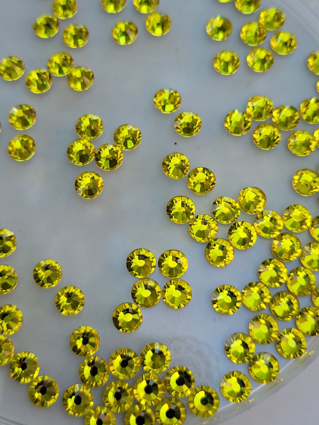 Yellow Carrington Crystal Glass Flat Back 20SS Golden #120 Gross 144 ...