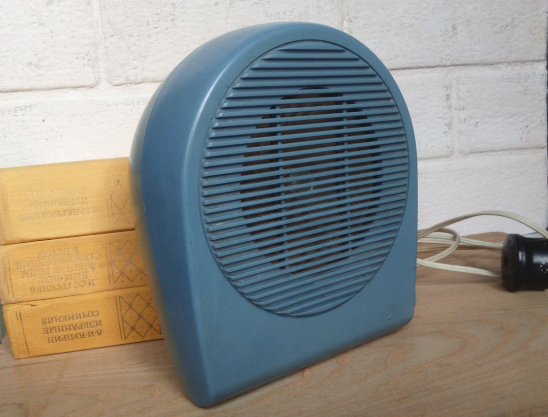 Vintage Radio. Soviet Audio Receiver. Soviet Radio. Made in USSR Old ...