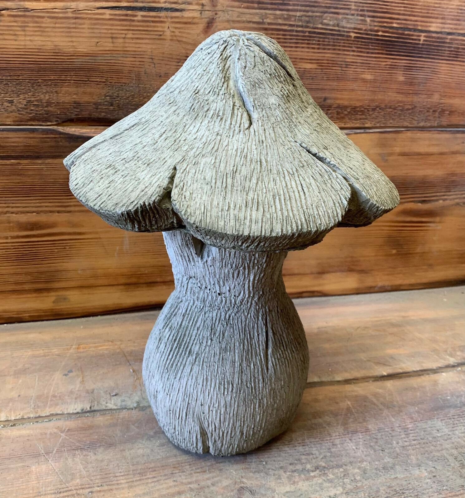 Stone Garden Traditional Large Toadstool Mushroom 2 - Etsy UK