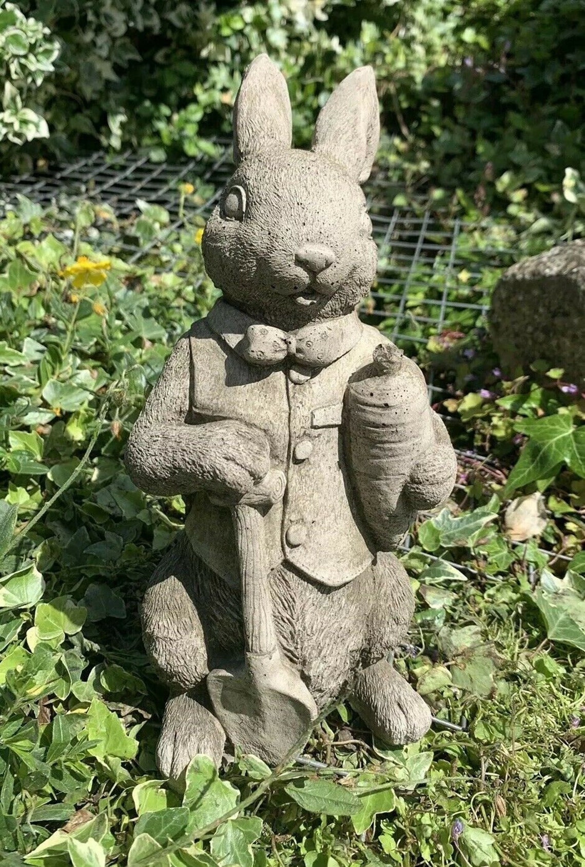 Stone Garden Wind in the Willows 'rabbit With Spade' - Etsy UK