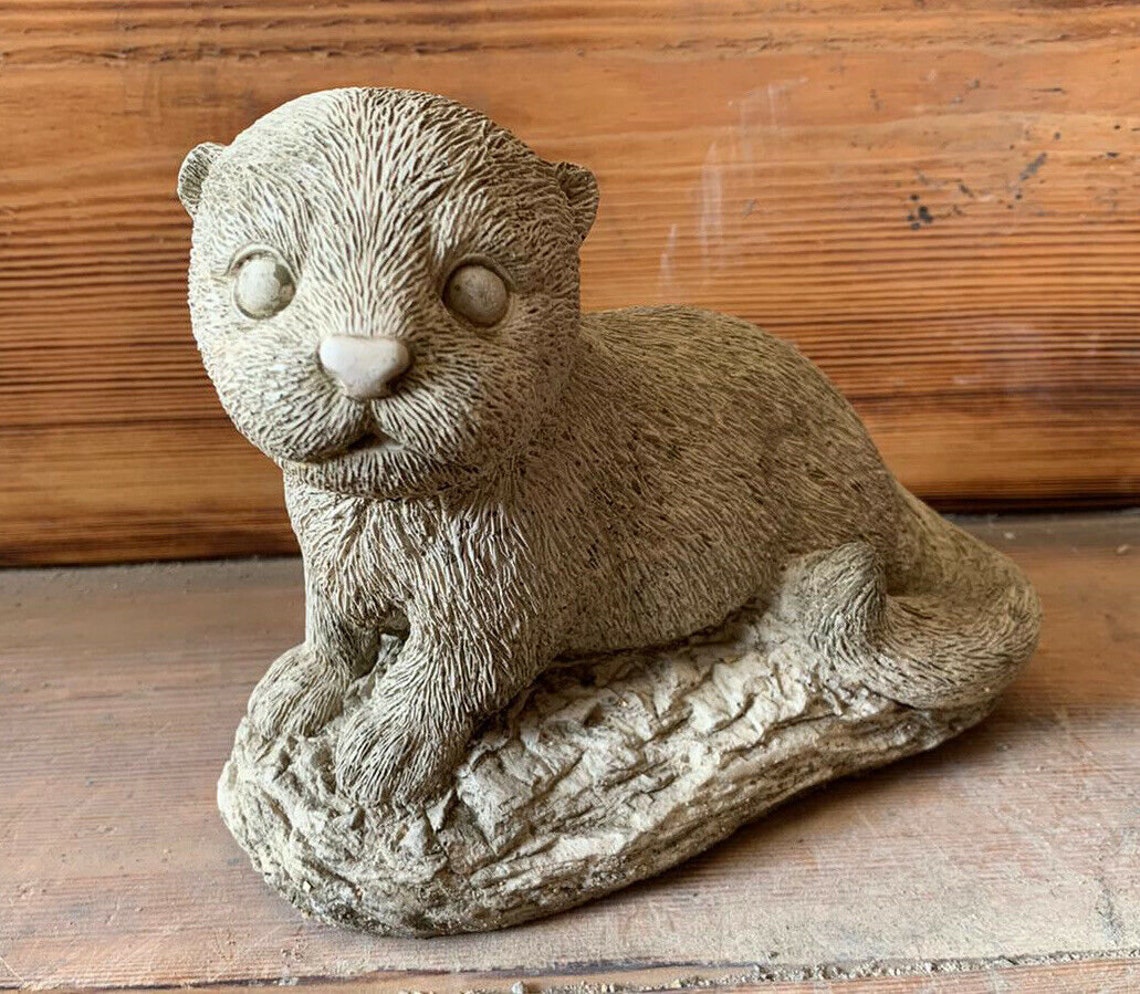 Stone Garden Laying Baby Otter Statue Ornament - Etsy UK