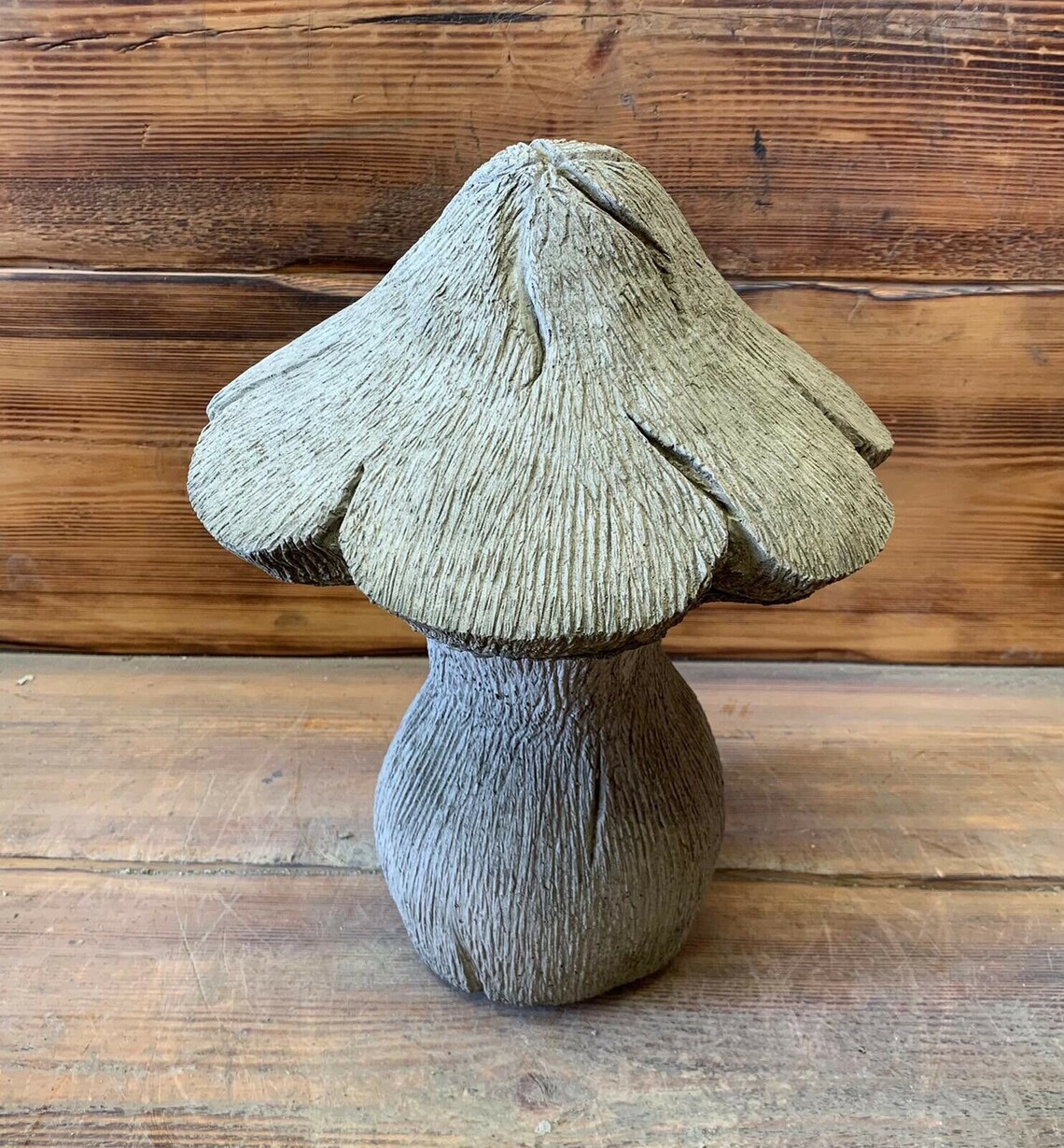Stone Garden Traditional Large Toadstool Mushroom 2 - Etsy UK
