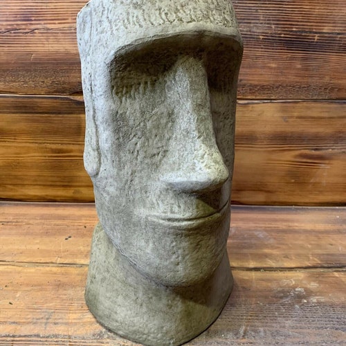 Stone Garden Pair of Moai Easter Island Head Tiki Ornaments - Etsy