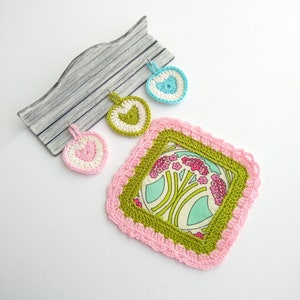 Dollhouse Kitchen Set Miniature Wall Shelf Crochet Small Doily Set of 3 ...