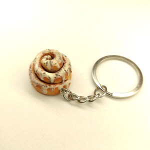 Cinnamon Roll Keychain, Cinnamon Bun Charm - Etsy