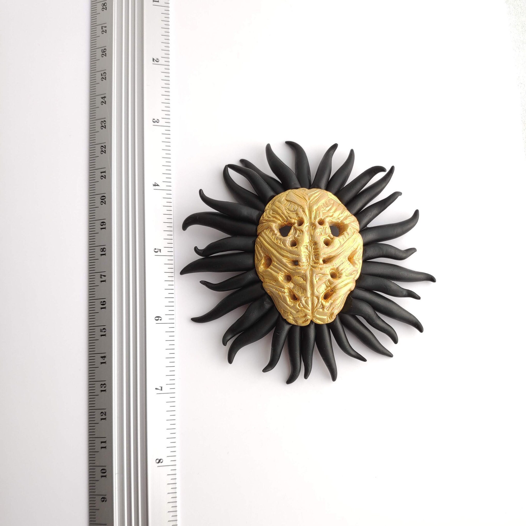 Death Stranding Golden Lion Mask Necklace, Geek Jewelry - Etsy
