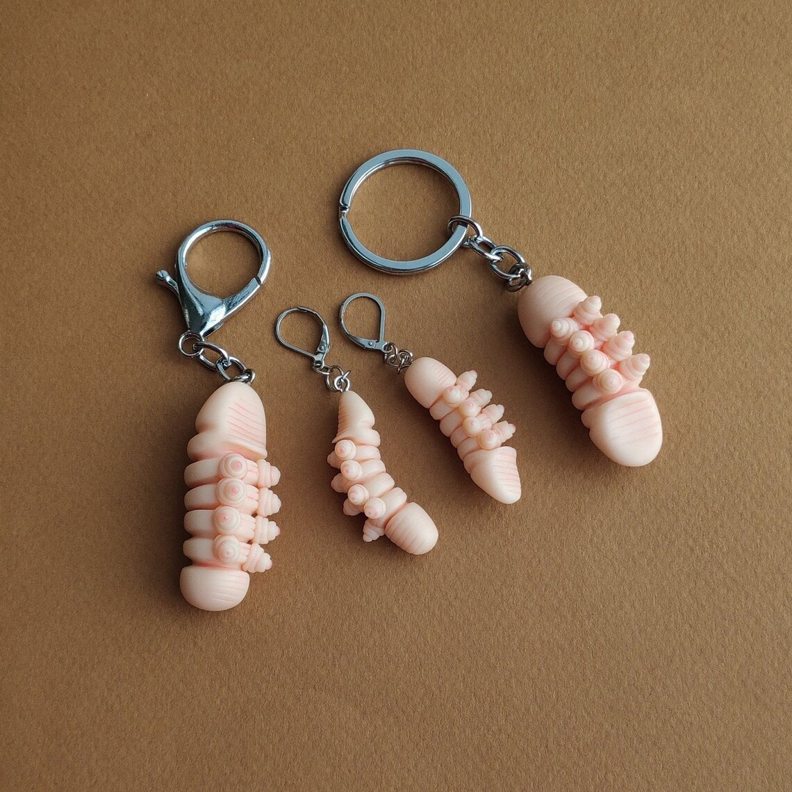 Cryptobiote Keychain Death Stranding Glow in the Dark | Etsy