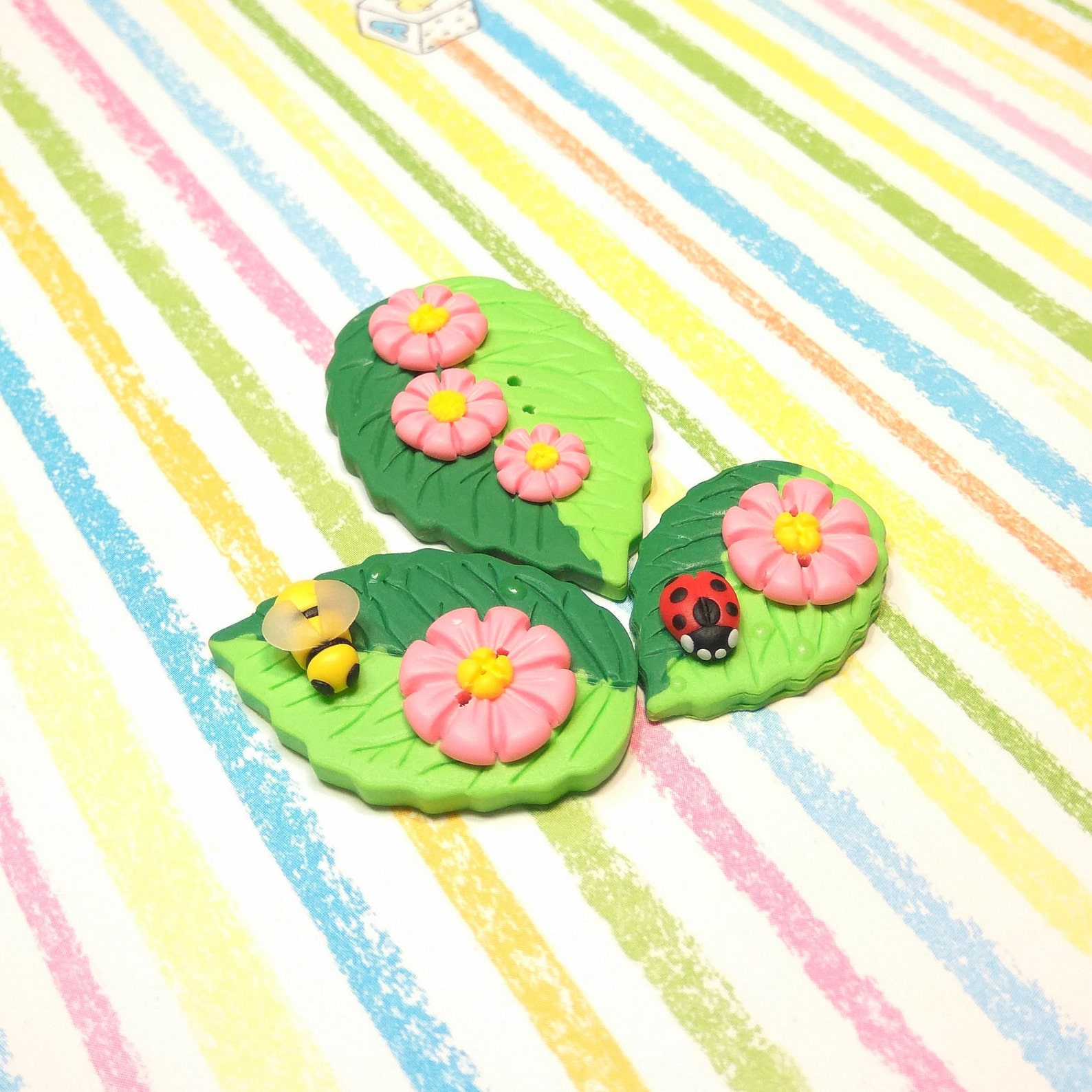 Summer Buttons Leaf Buttons Set Ladybug Buttons Girls Jewelry | Etsy