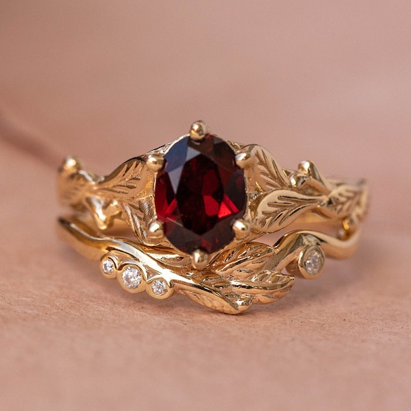 Garnet Engagement Ring Set - Etsy