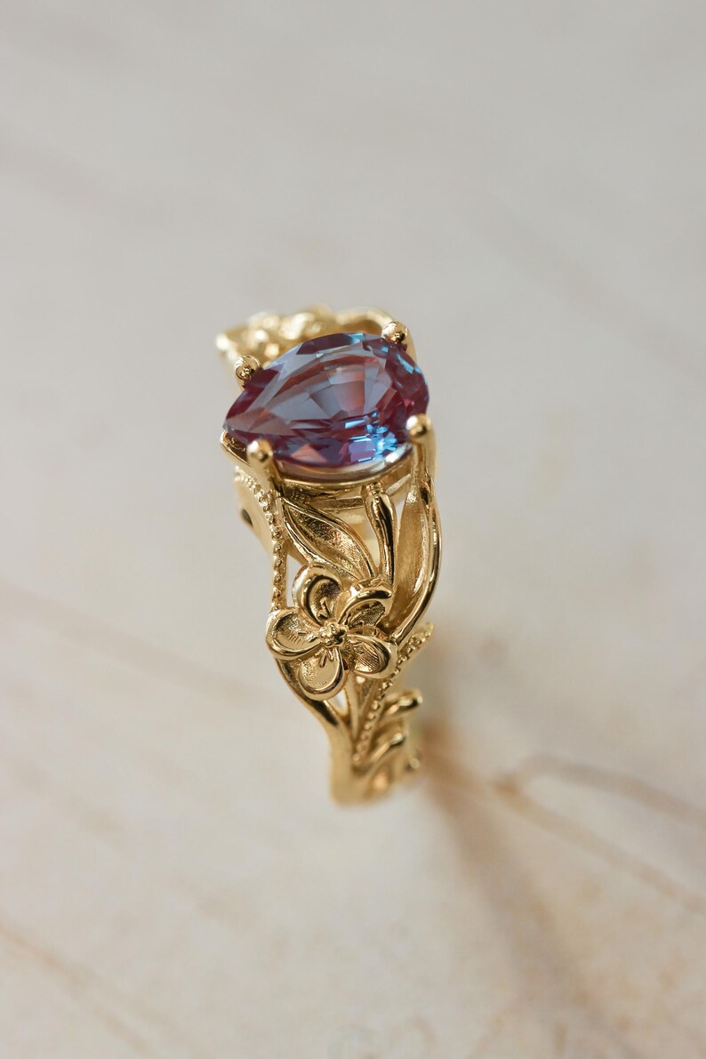 Lab Alexandrite Engagement Ring, 14k Gold Flower Bridal Ring - Etsy