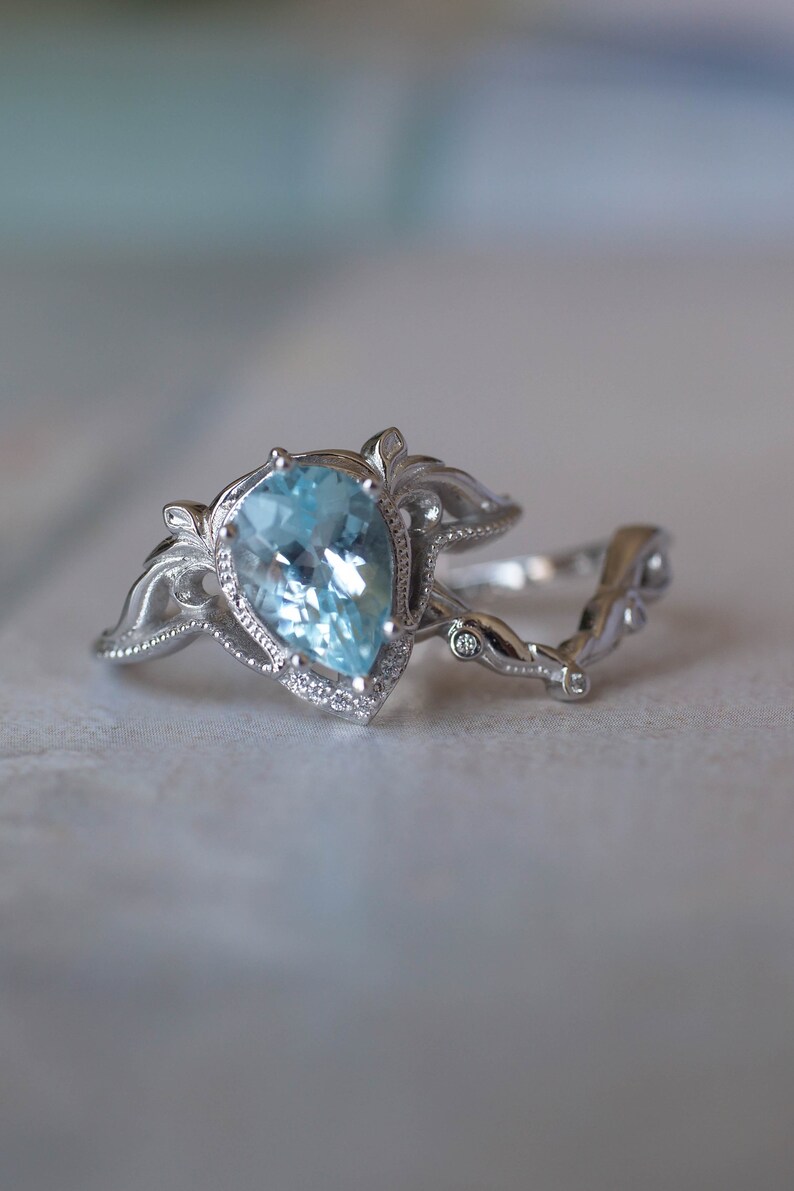 Anillo nupcial de aguamarina de ensueño, anillos de inspiración Art ...